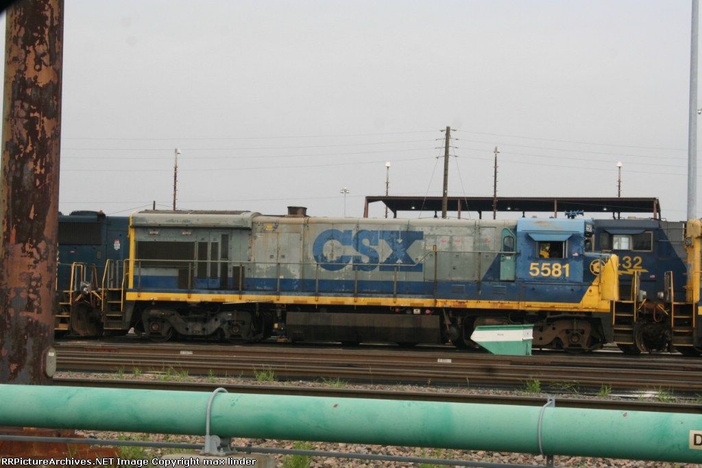 CSX 5581